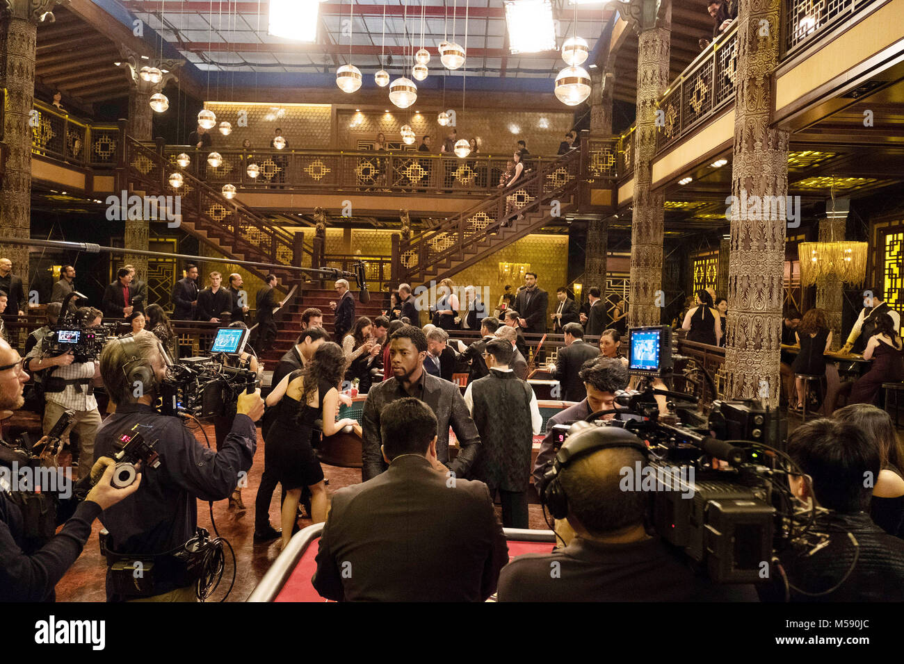 BLACK PANTHER, center: Chadwick Boseman on set, 2018. ph: Matt Kennedy ...