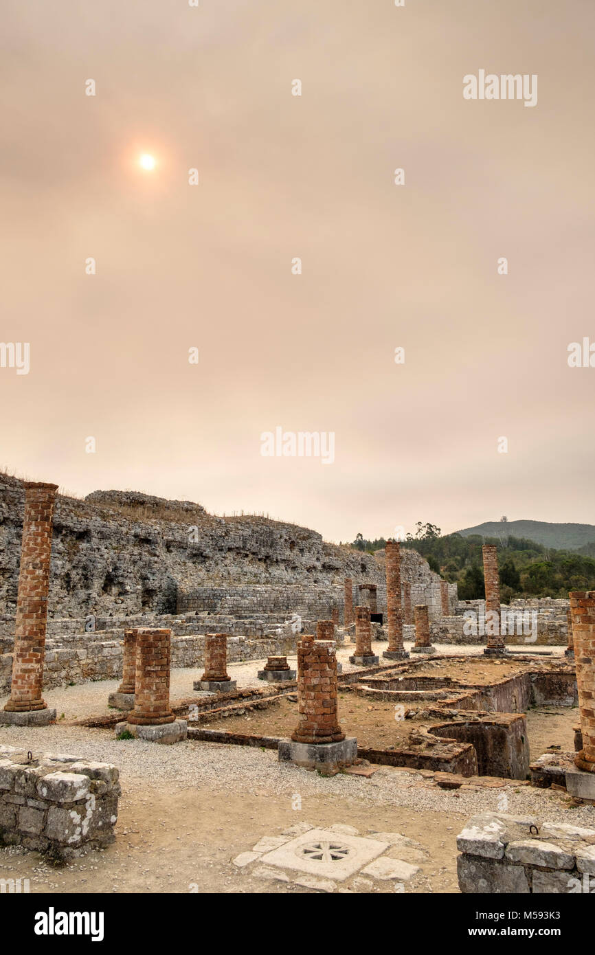 Ancient roman ruins archaeological site hi-res stock photography and ...