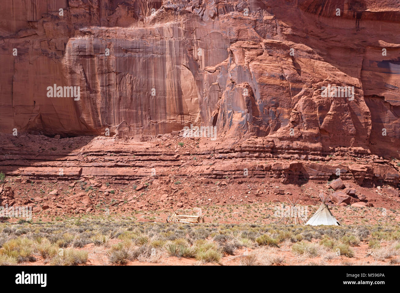 Camp navajo hi-res stock photography and images - Alamy
