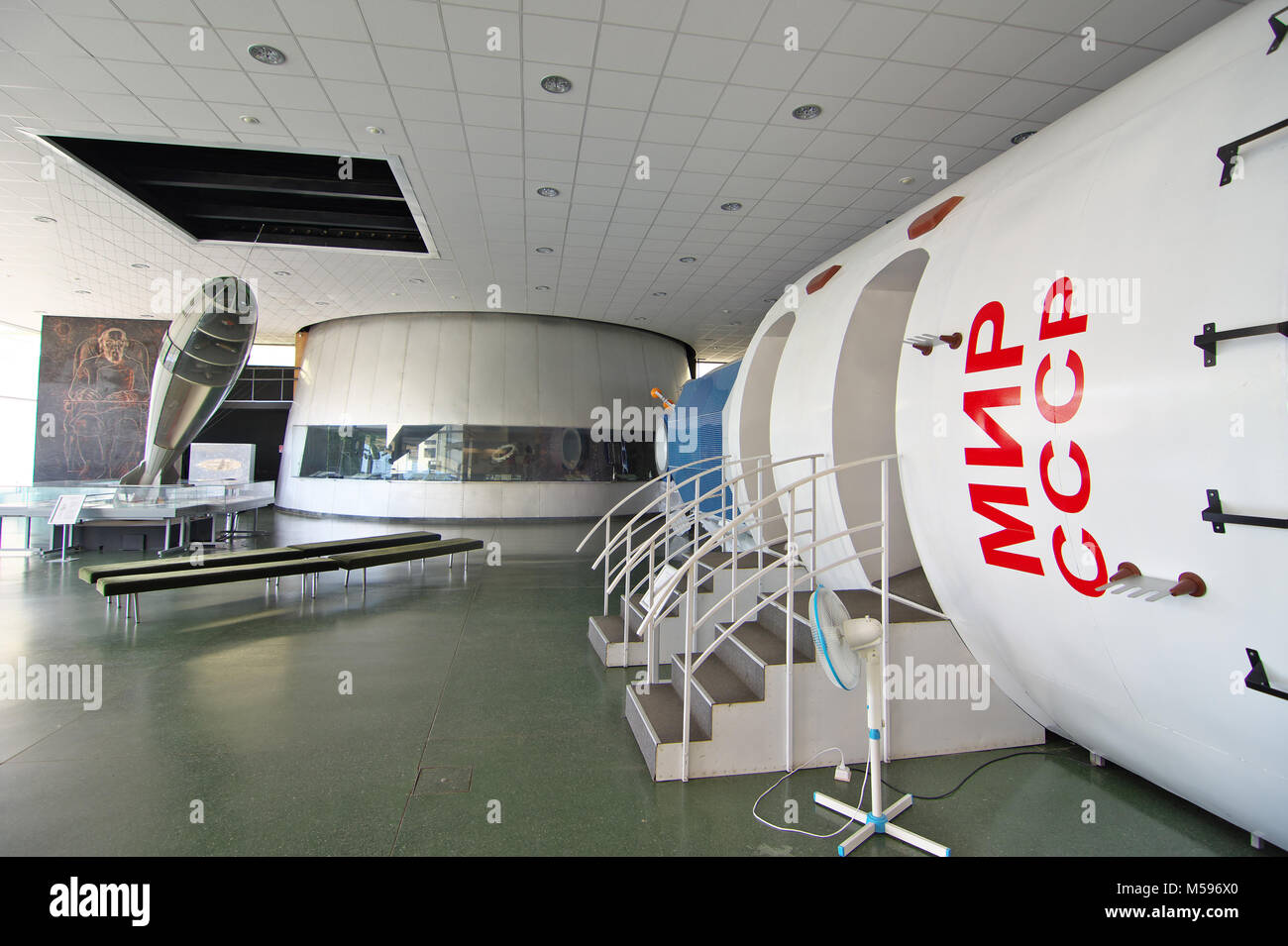 Inside the mir orbital station hi-res stock photography and images - Alamy
