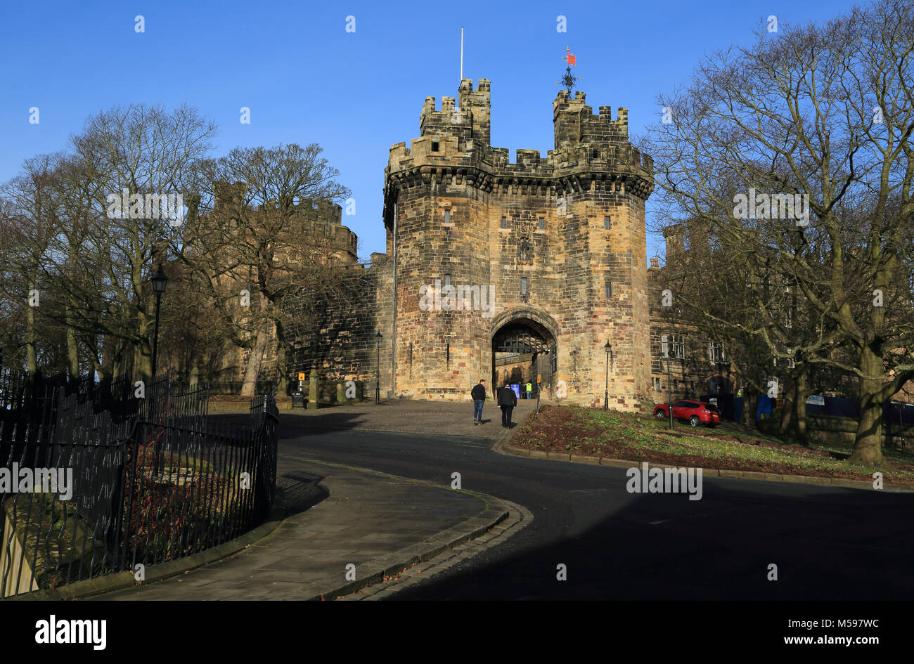 Entrance gate lancaster castle lancashire hi-res stock photography and ...