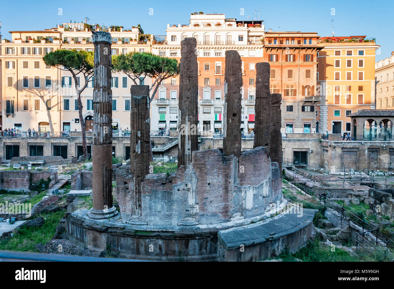 Roman sacred Area Stock Photo - Alamy