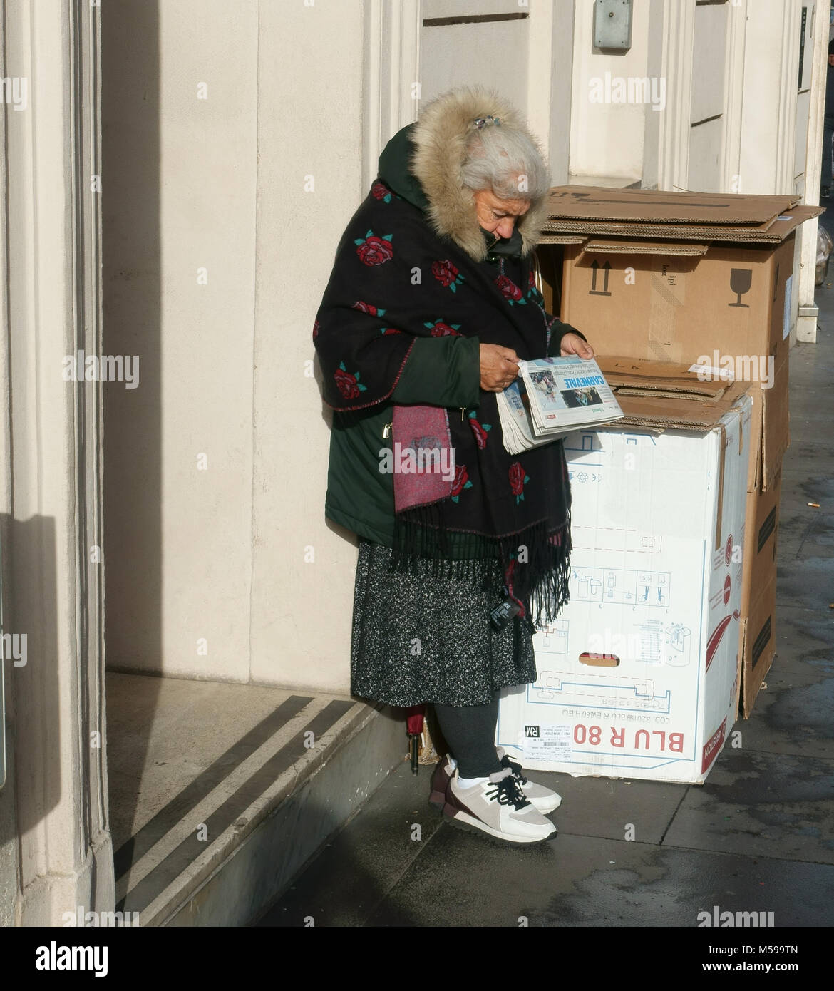 Old Italian Lady High Resolution Stock Photography and Images - Alamy