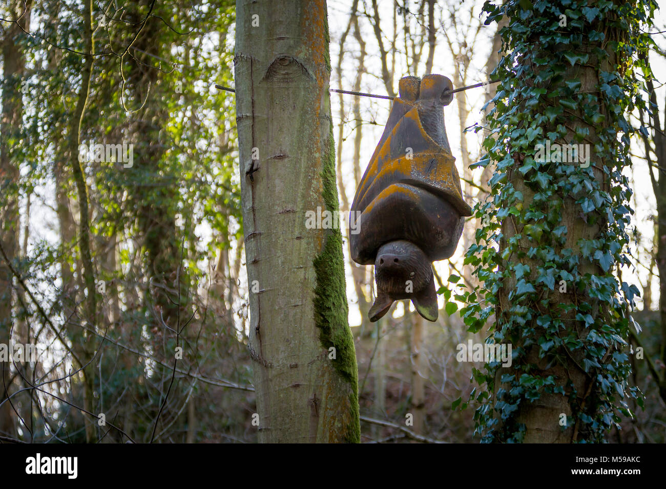 Bat wood carving hi-res stock photography and images - Alamy