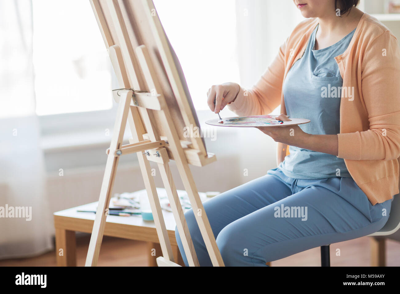 Palette knife painting hi-res stock photography and images - Alamy
