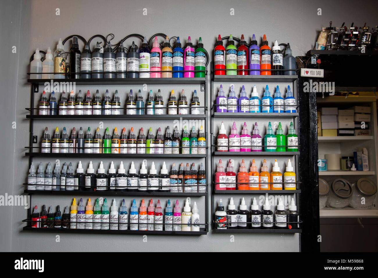 Ink shelves hi-res stock photography and images - Alamy