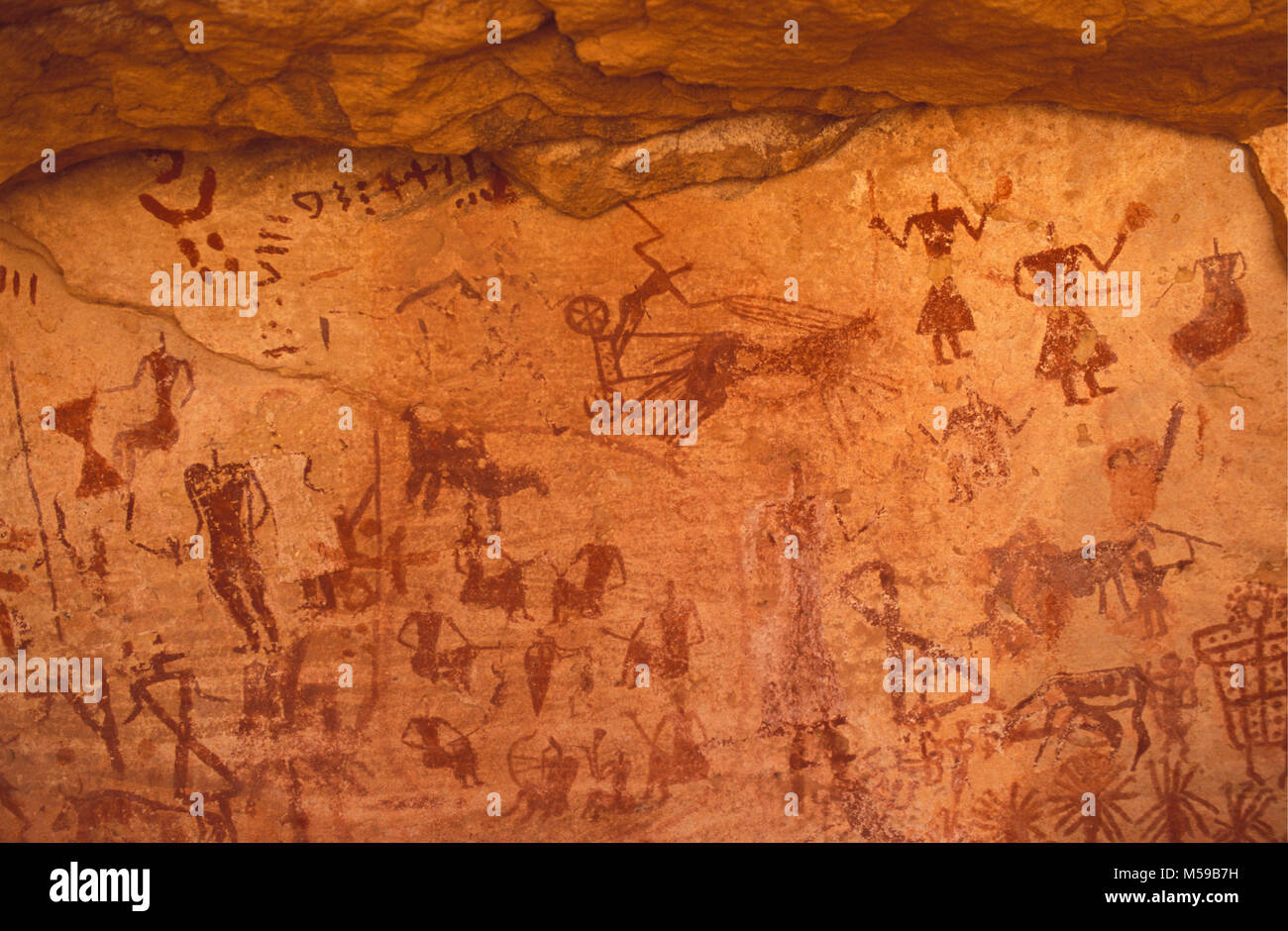 Prehistoric rock art hi-res stock photography and images - Alamy