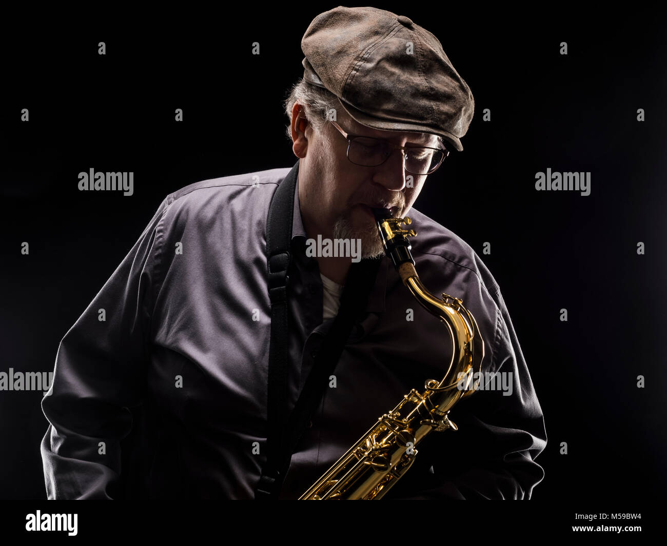 Saxophone club hi-res stock photography and images - Alamy