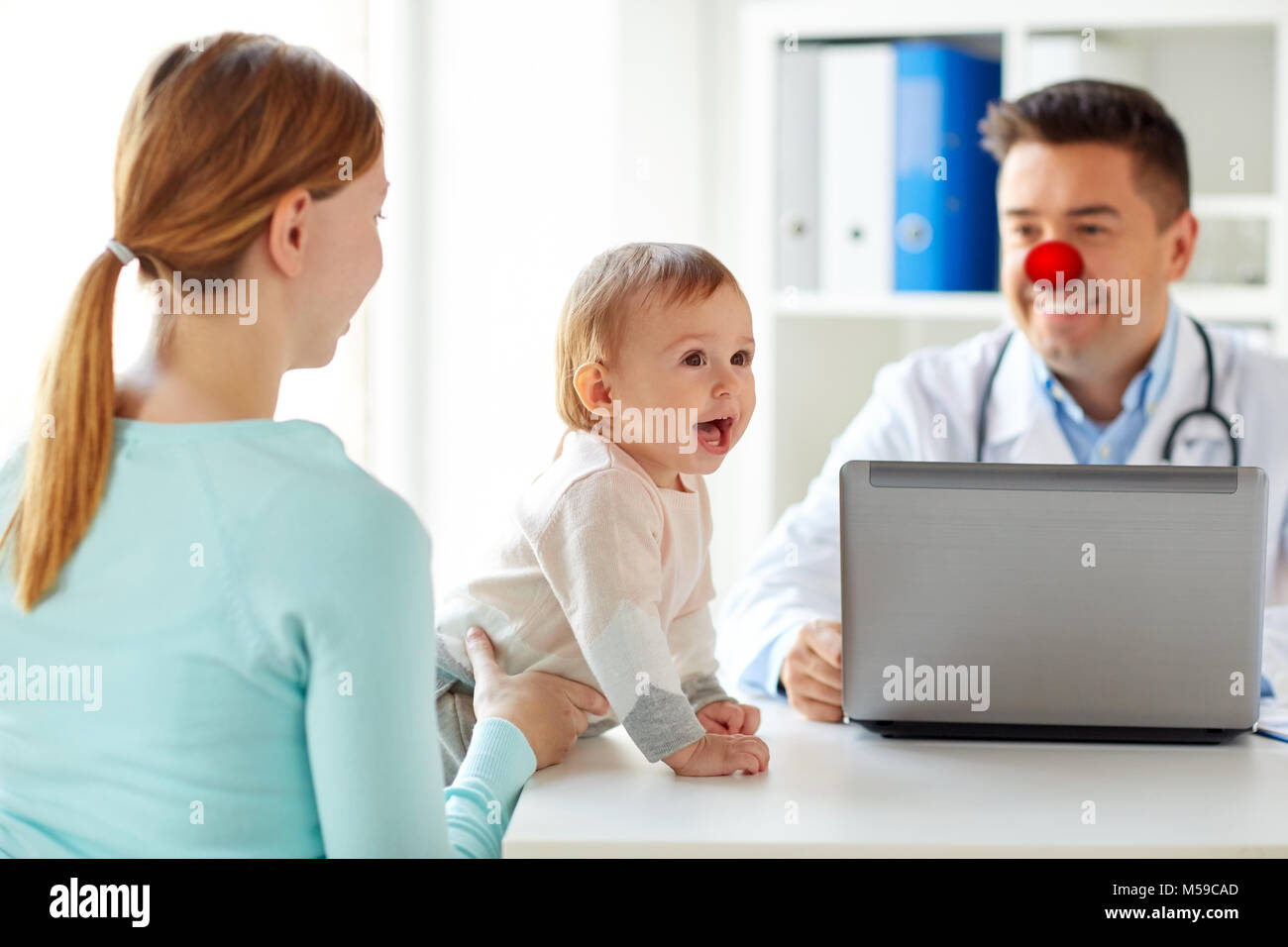 Doctor visit day hi-res stock photography and images - Alamy