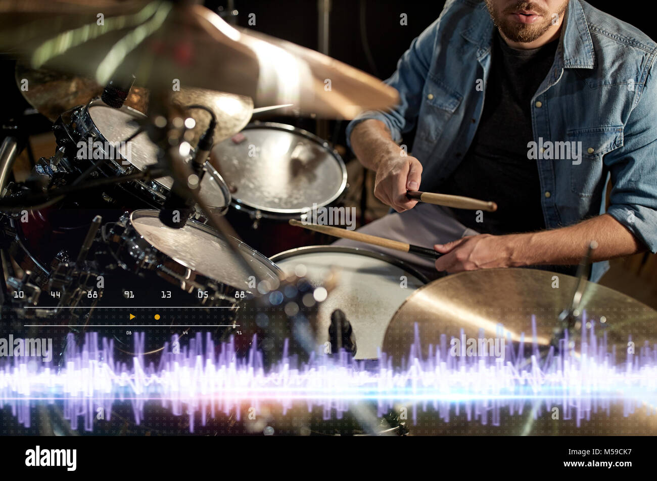 Sound wave drum hi-res stock photography and images - Alamy