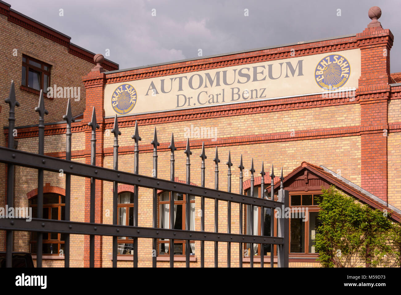 Automuseum Dr. Carl Benz, Ladenburg, Neckar, Baden-Württemberg ...
