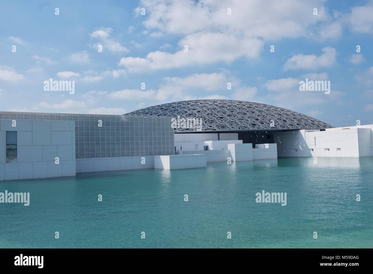 Louvre abu dhabi dome roof hi-res stock photography and images - Alamy