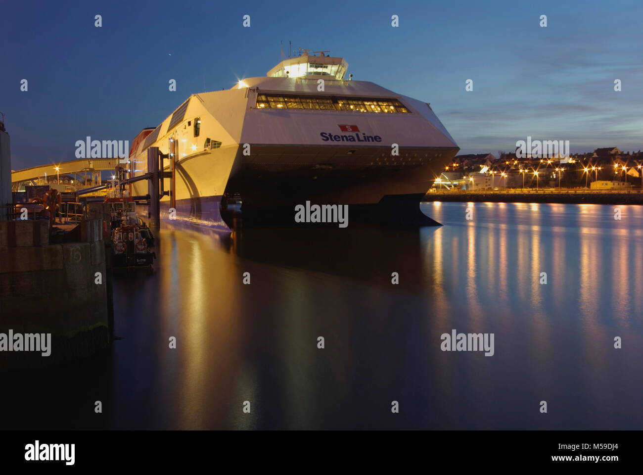 Stena HSS ferry at Holyhead Port Stock Photo - Alamy