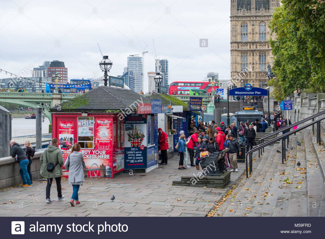 Westminster Pier Stock Photos & Westminster Pier Stock Images - Alamy
