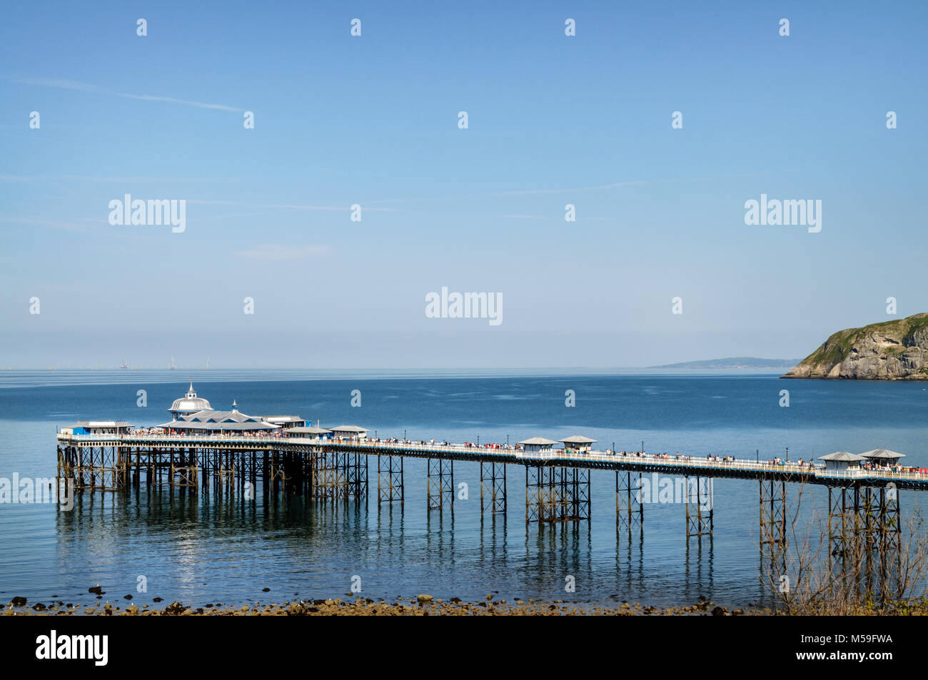 Wooden victorian beach resort hi-res stock photography and images - Alamy