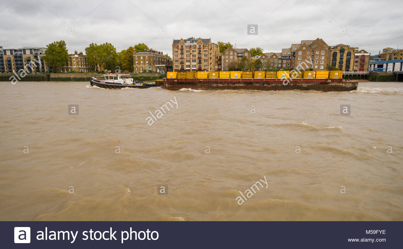 Yellow Tug Boat High Resolution Stock Photography and Images - Alamy
