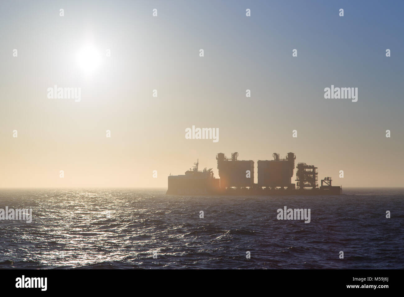 Beaufort sea arctic ocean hi-res stock photography and images - Alamy