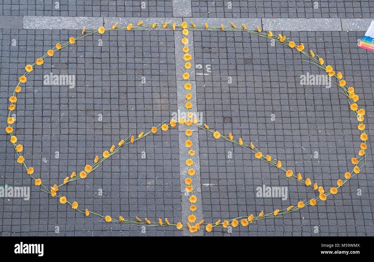 Stuttgart, Germany. 21st Feb, 2018. A peace sign made of gerbera ...