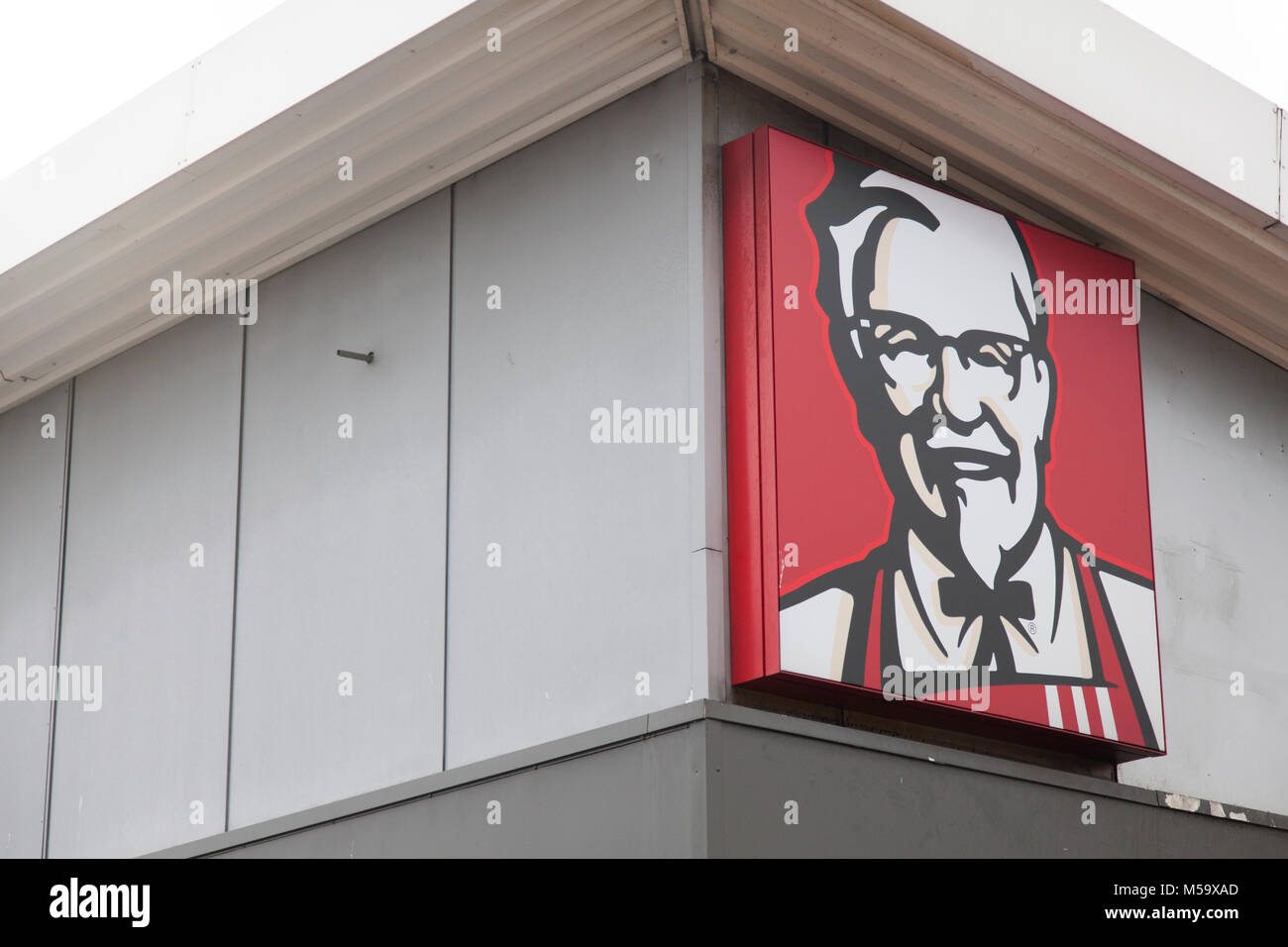 Kfc symbol uk hi-res stock photography and images - Alamy