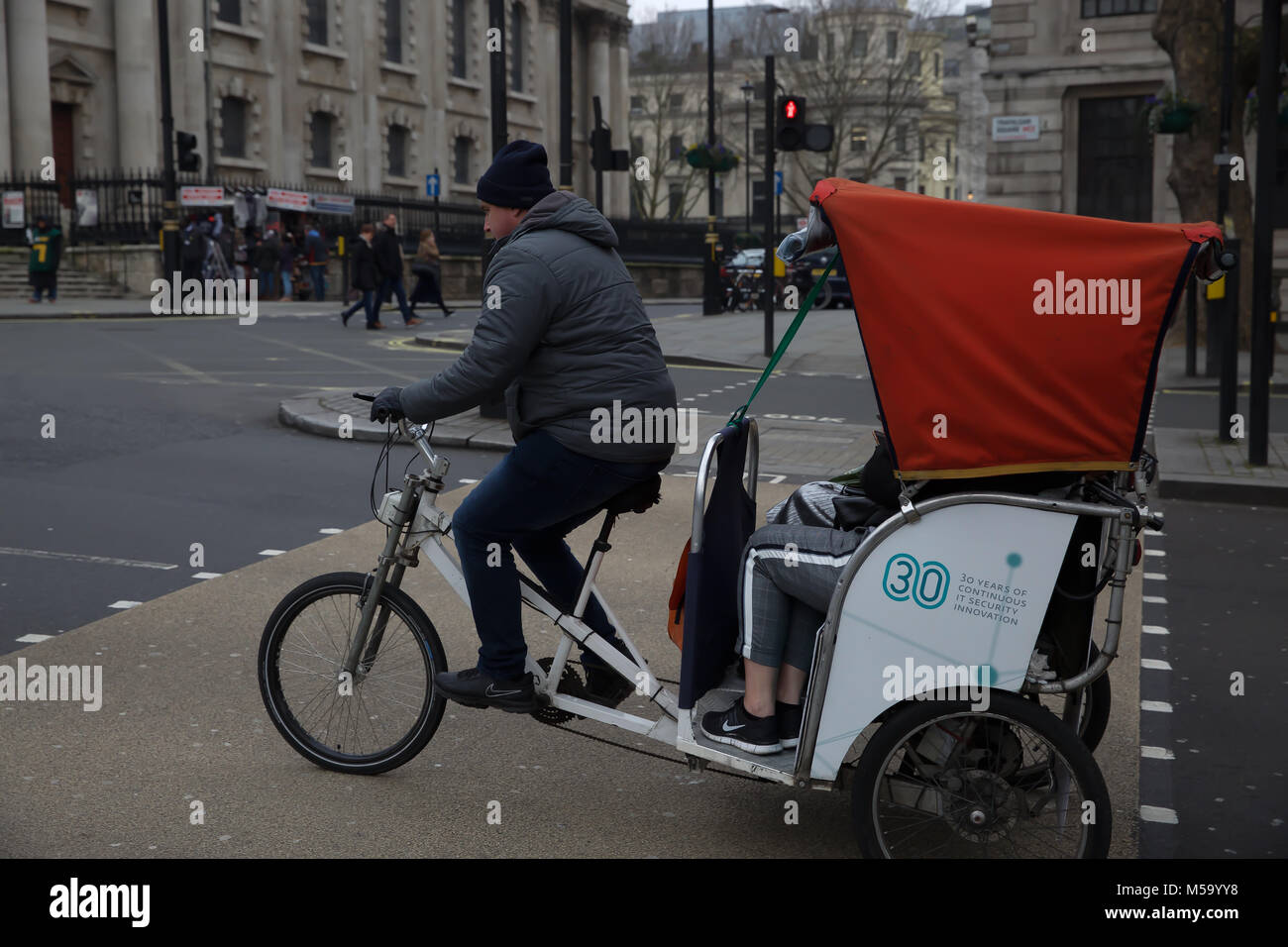 London, UK. 21st Feb, 2018. Dull and overcast day in London as people ...