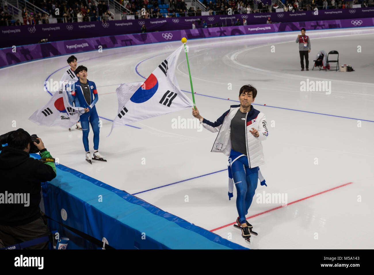 PyeongChang, South Korea. 21st Feb, 2018. The Korea team celebrates ...