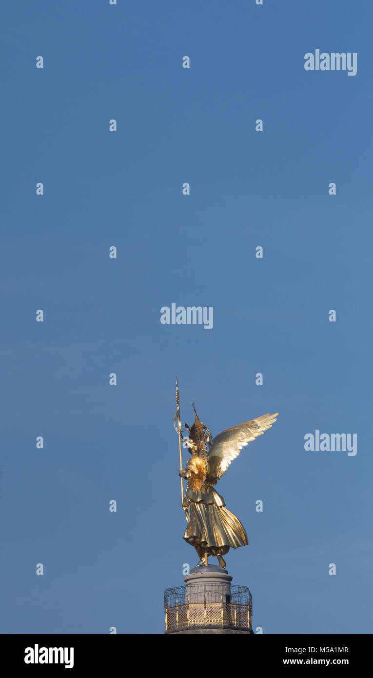21 February 2018, Germany, Berlin: Blue sky frames the 'Golden Lizzy ...