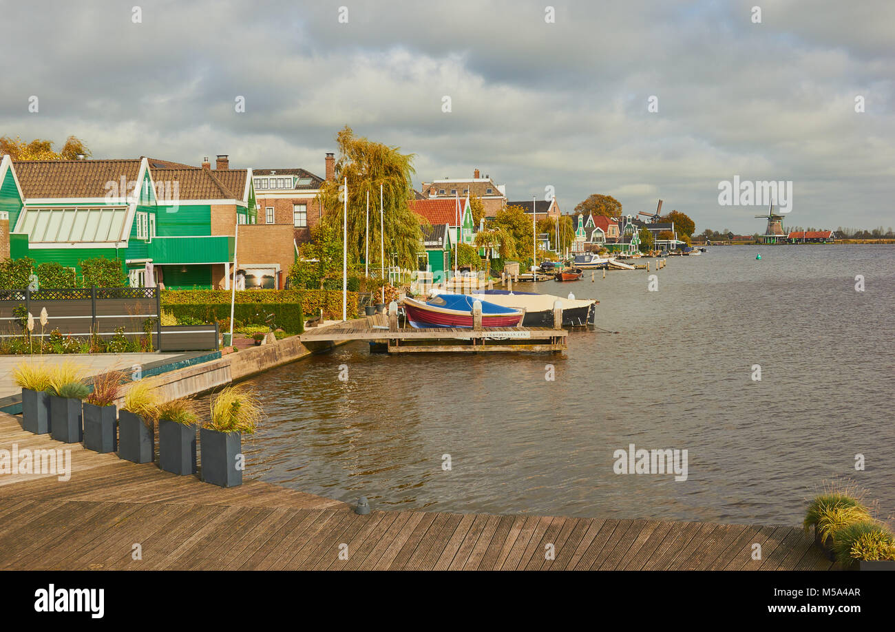 Visit holland hi-res stock photography and images - Alamy