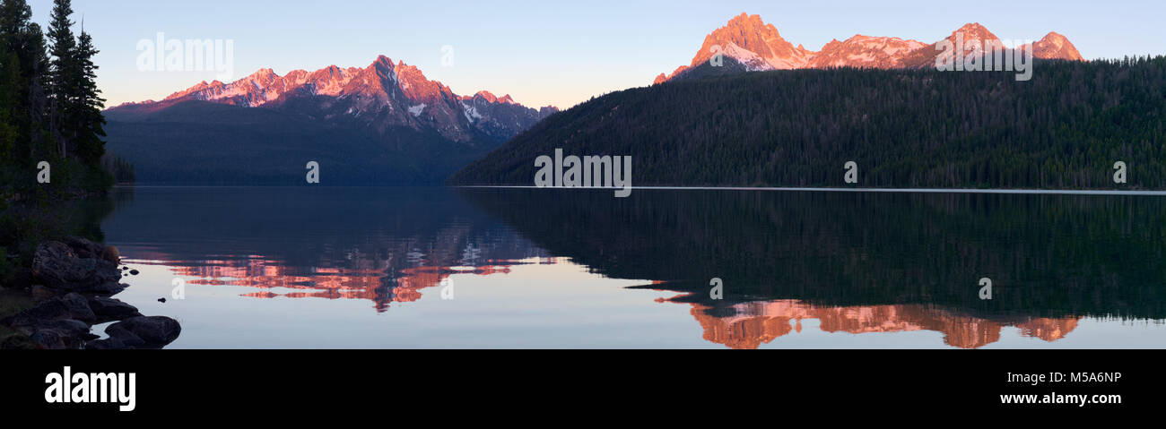 Redfish lake hi-res stock photography and images - Alamy