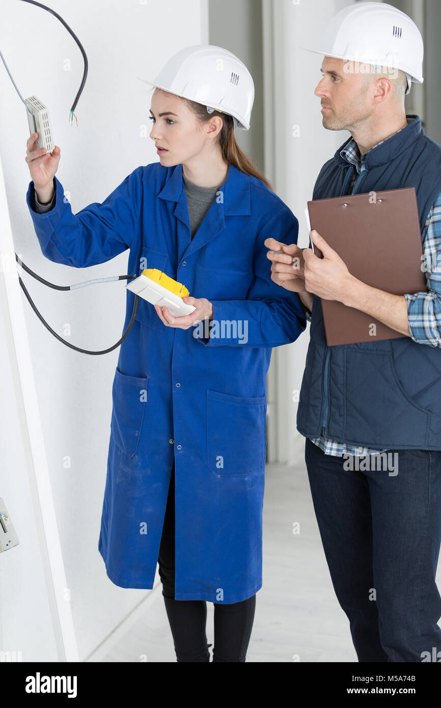 Wiring a socket hi-res stock photography and images - Alamy