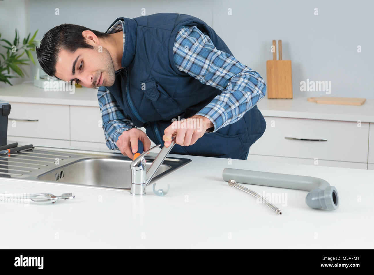 Smart kitchen tap hi-res stock photography and images - Alamy