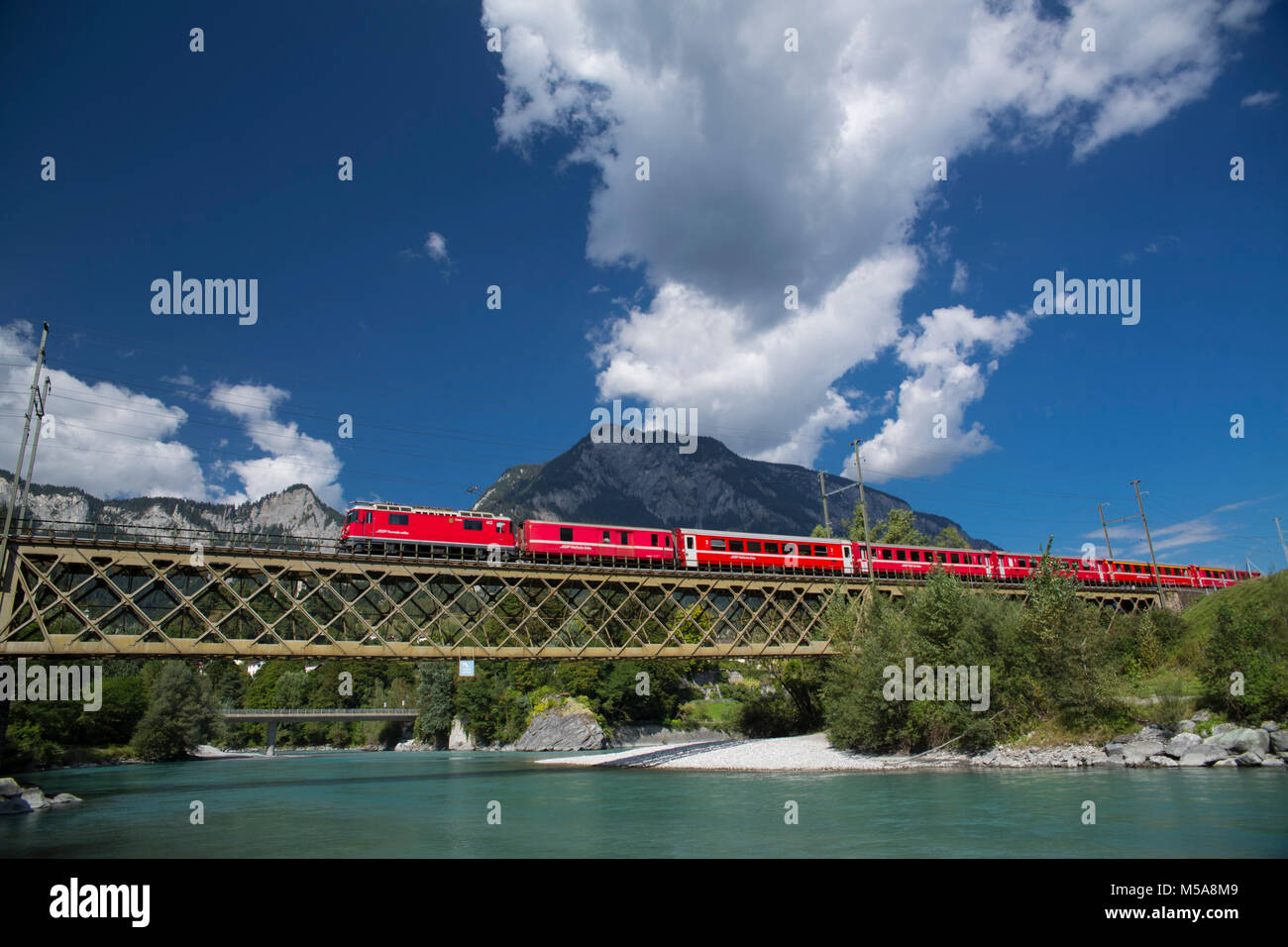 Glazing express train hi-res stock photography and images - Alamy