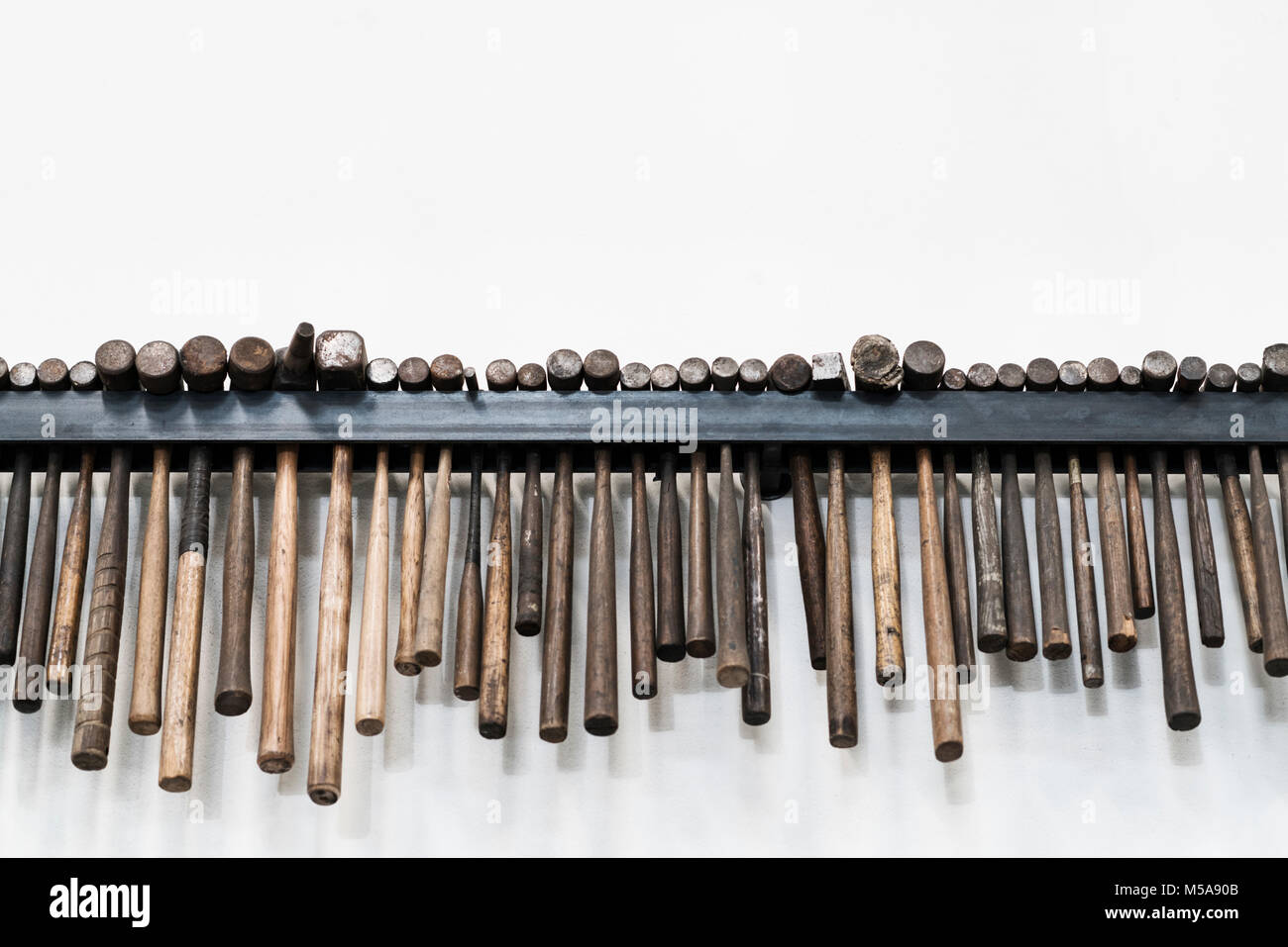 Well used hammer hi-res stock photography and images - Alamy