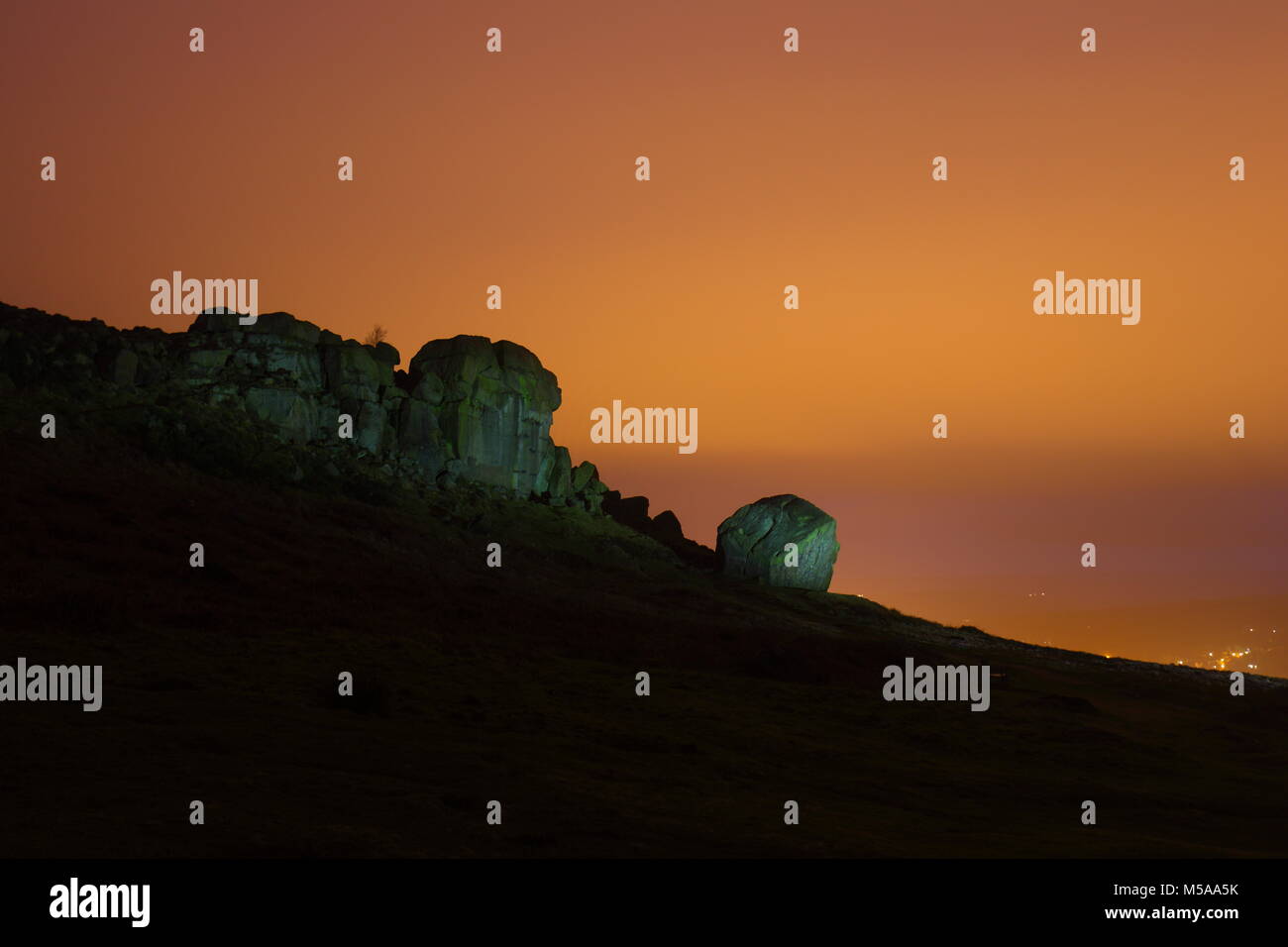 Cow & Calf Rocks at night - Ilkley, West Yorkshire Stock Photo - Alamy