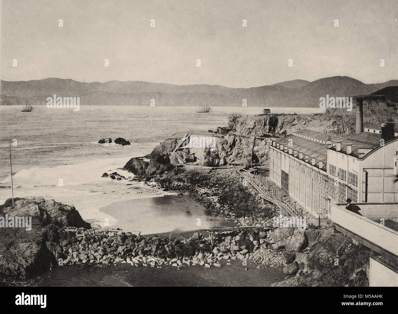 Sutro baths 20th century hi-res stock photography and images - Alamy