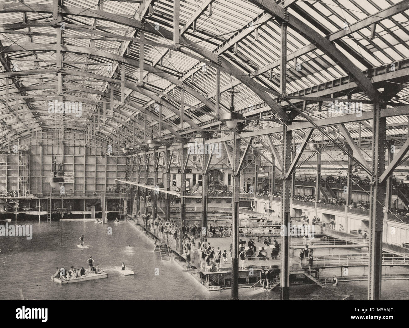 Sutro baths 20th century hi-res stock photography and images - Alamy