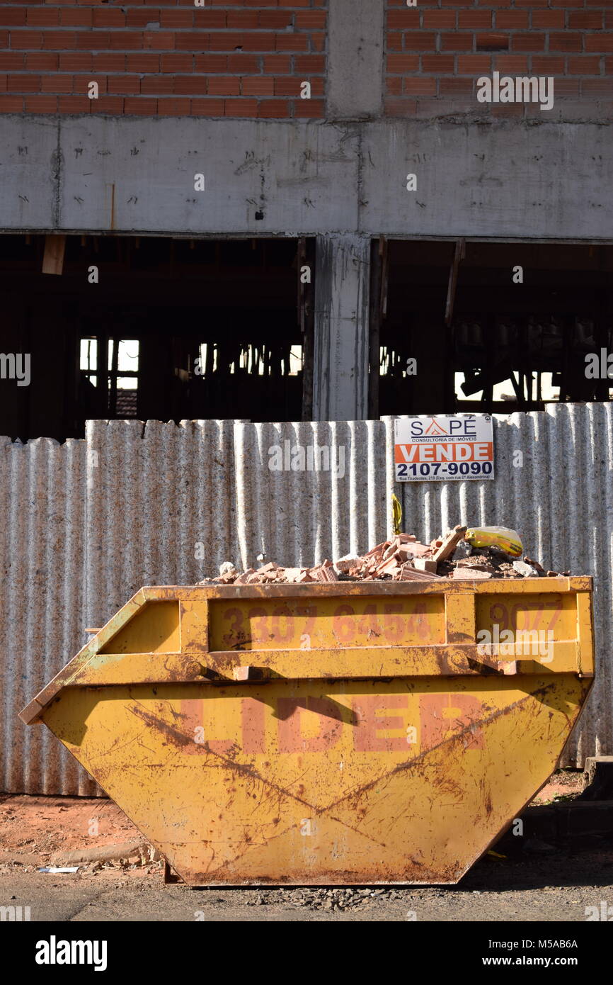 Concrete Bucket Stock Photos & Concrete Bucket Stock Images - Alamy