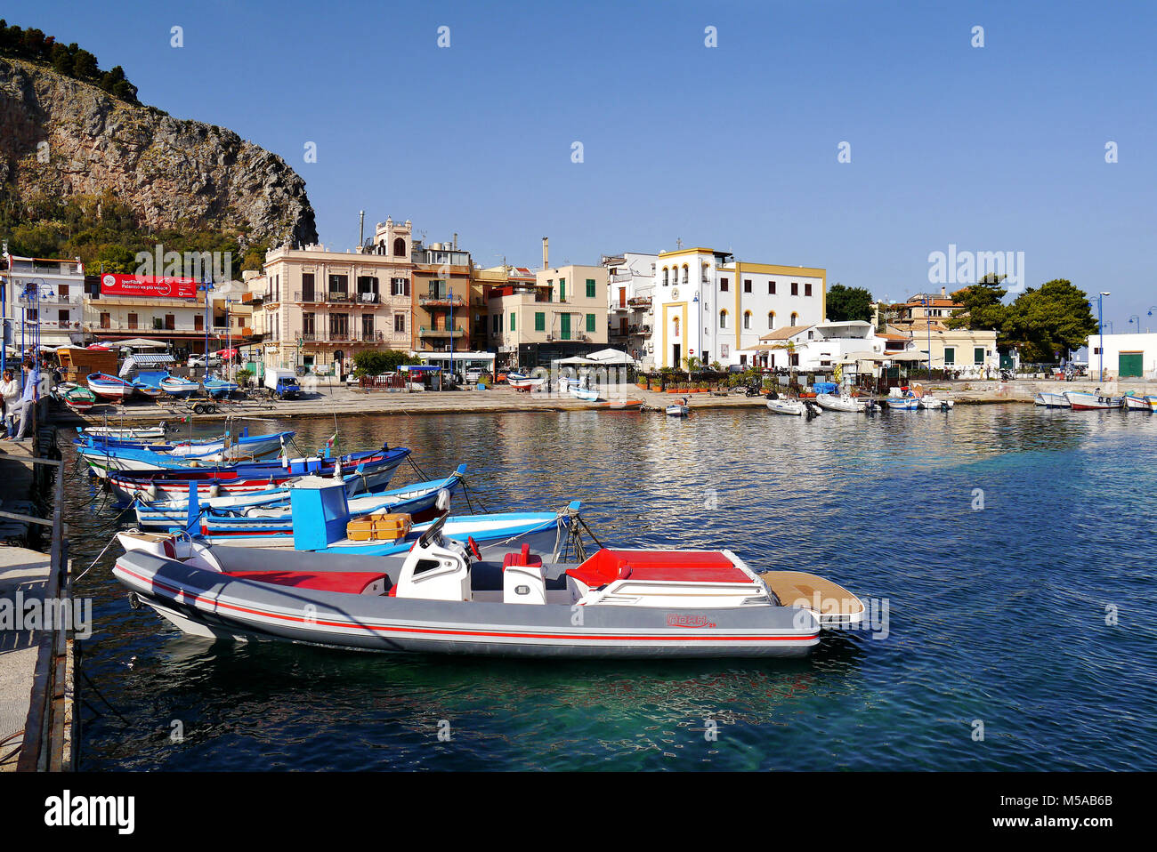 Mondello beach palermo sicily hi-res stock photography and images - Alamy
