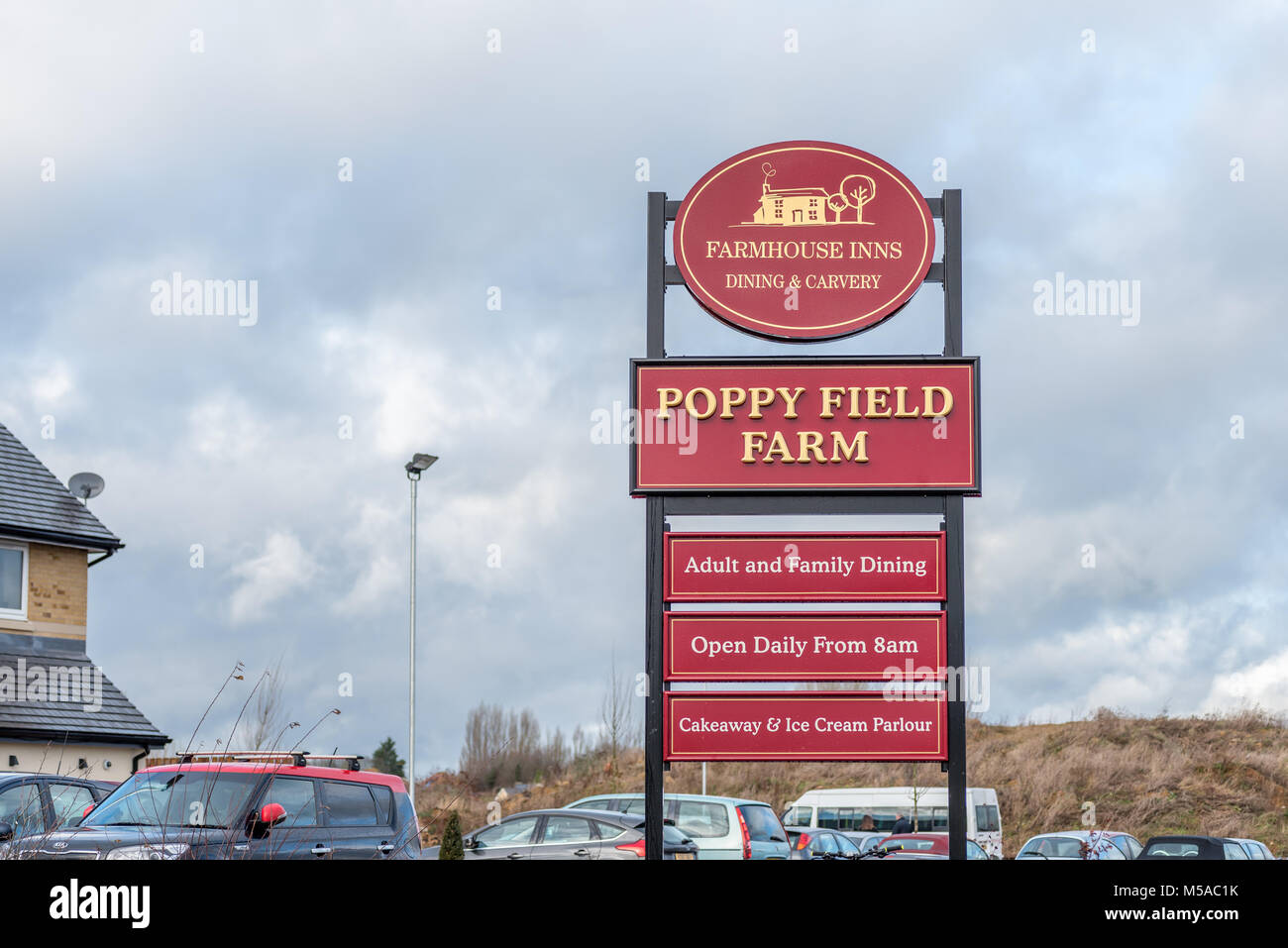 Farmhouse logo hi-res stock photography and images - Alamy