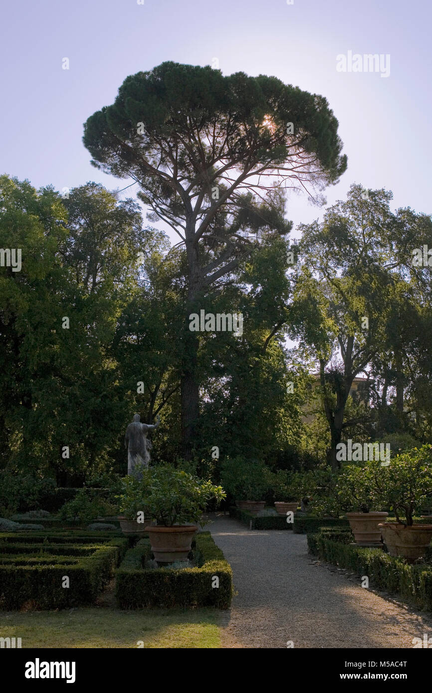 Giardino Corsini al Prato, Florence, Tuscany, Italy: view of the garden ...