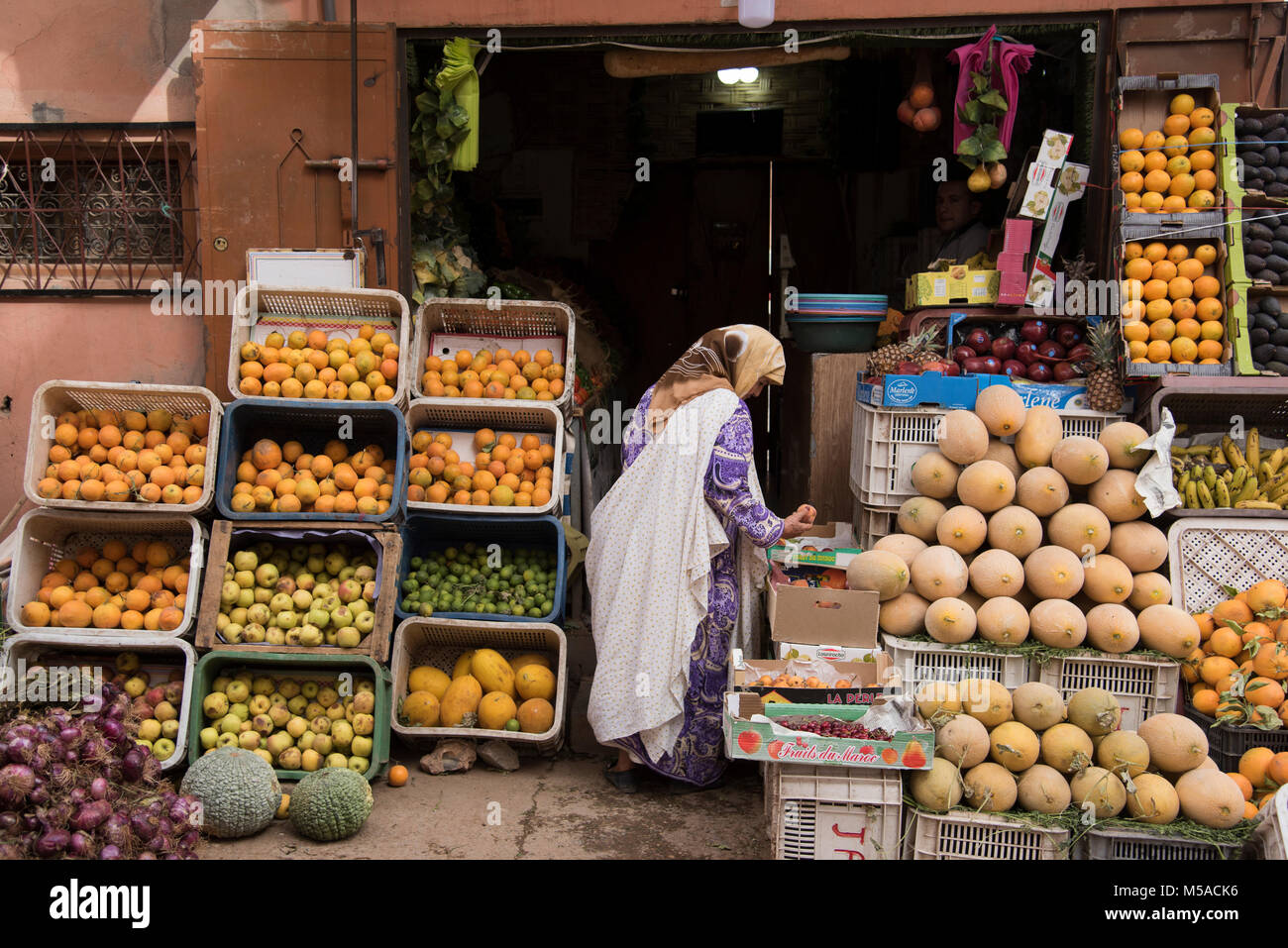 Morocco, Moroccan, Tinhir, shop, market, shopping, travel, arabian ...