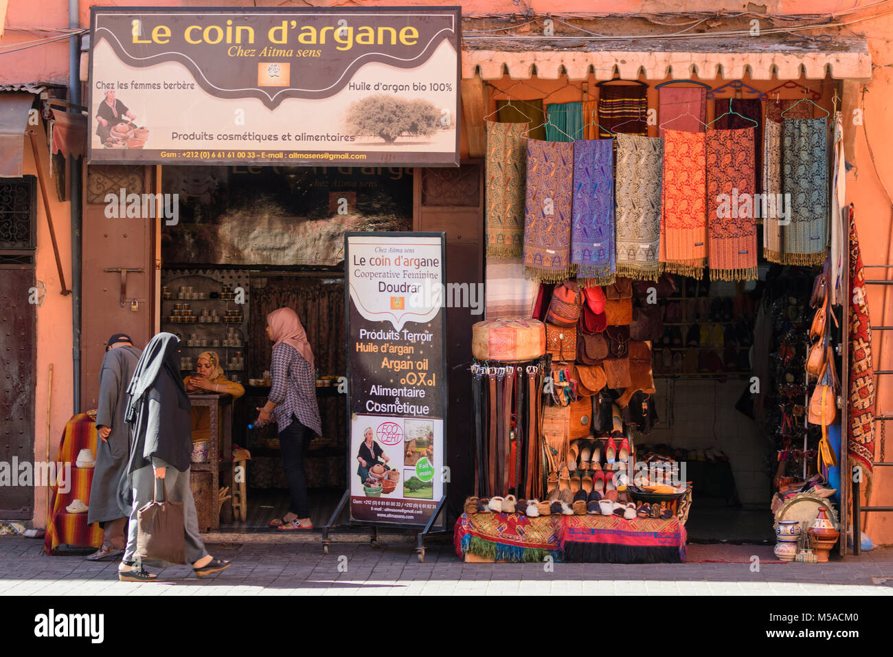 Maghreb, Morocco, Moroccan, Marrakech, Medina, Souk, market, North ...