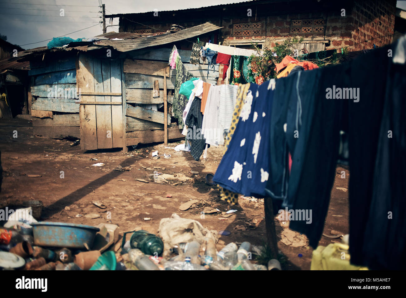 Kampala slums hi-res stock photography and images - Alamy