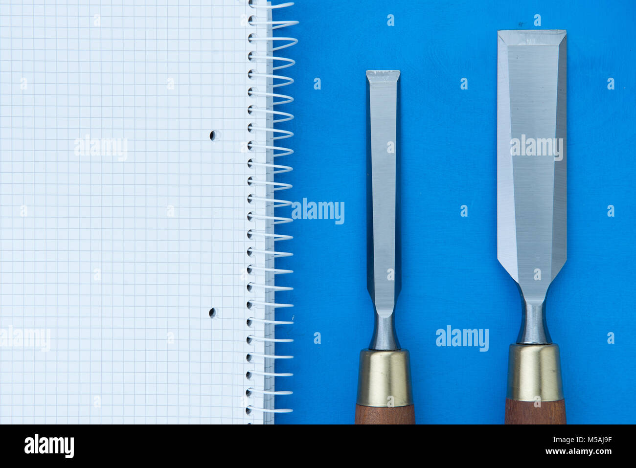 Flat chisel hi-res stock photography and images - Alamy