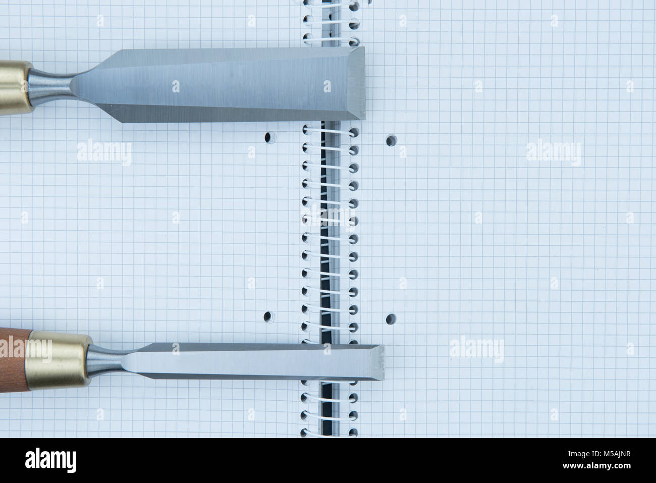 Flat chisel hi-res stock photography and images - Alamy