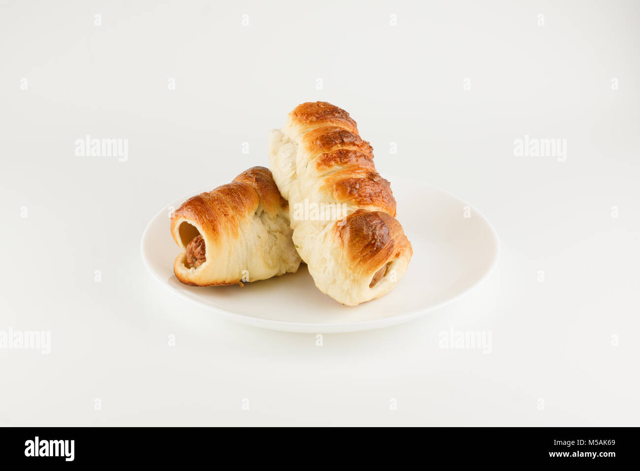 Freshly made sausage in a quick breakfast test Stock Photo - Alamy