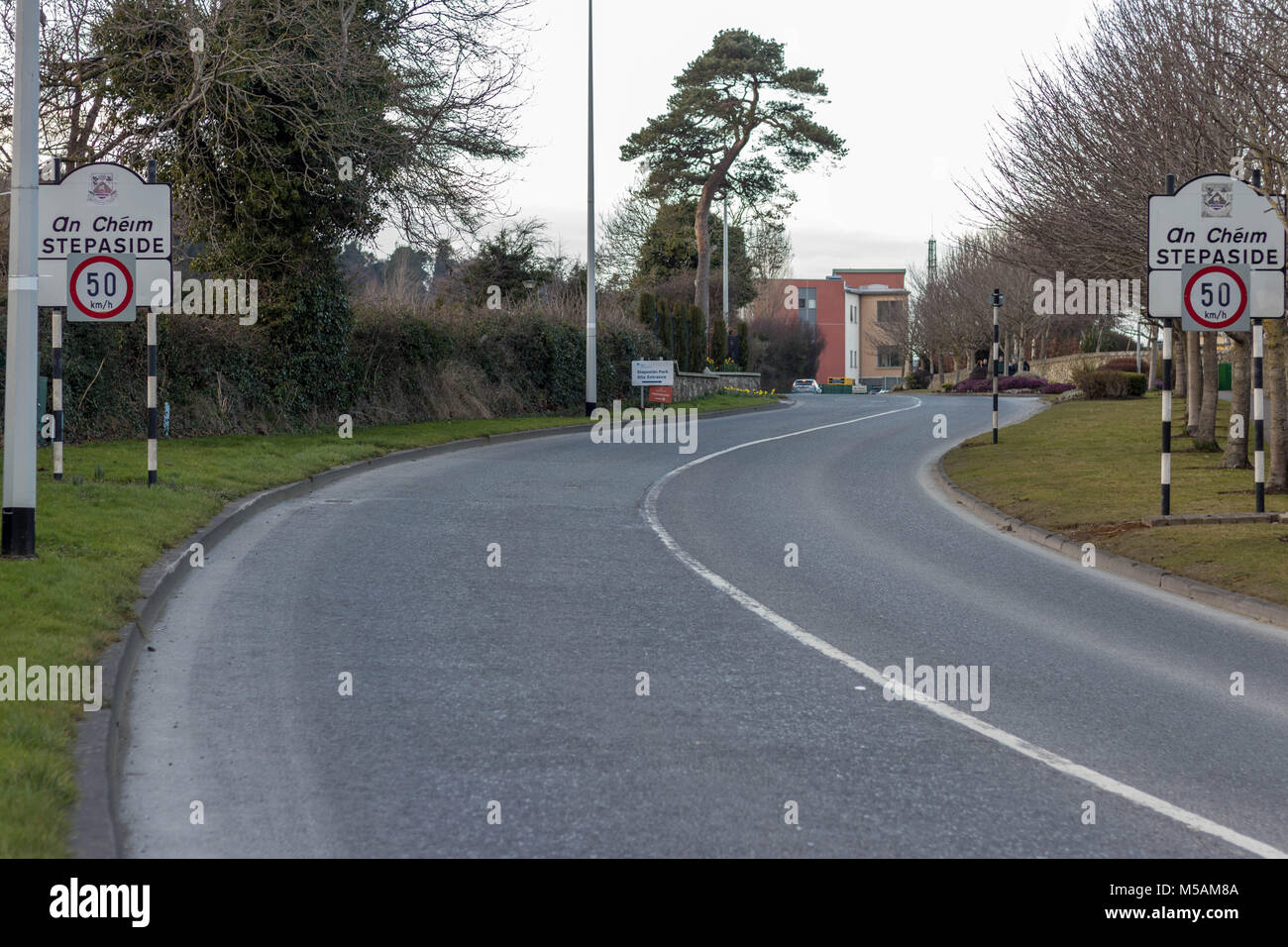 Dublin road signs hi-res stock photography and images - Alamy