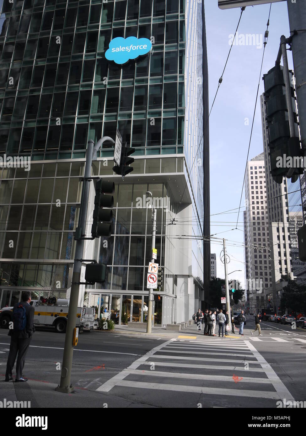 Salesforce tower san francisco hi-res stock photography and images - Alamy