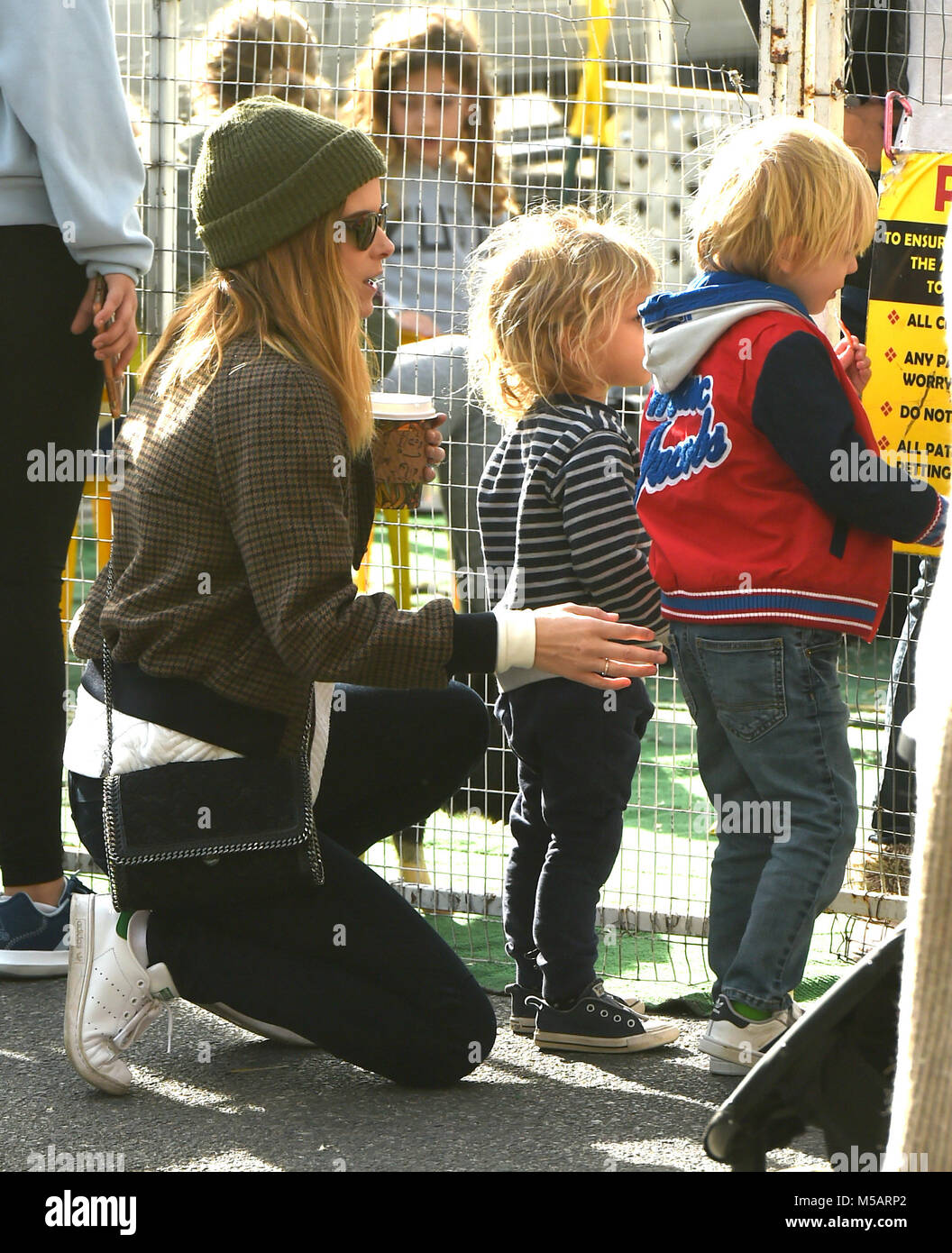 Kate Mara goes to the Farmers Market with her family Featuring: Kate ...