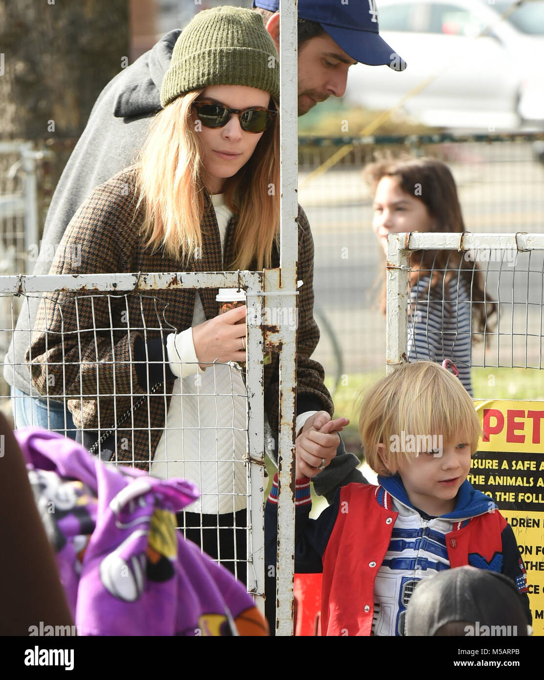 Kate Mara goes to the Farmers Market with her family Featuring: Kate ...