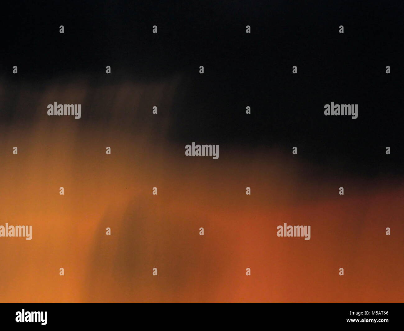 AJAXNETPHOTO. ENGLISH CHANNEL, SUSSEX COAST, UK. - END OF THE DAY ...